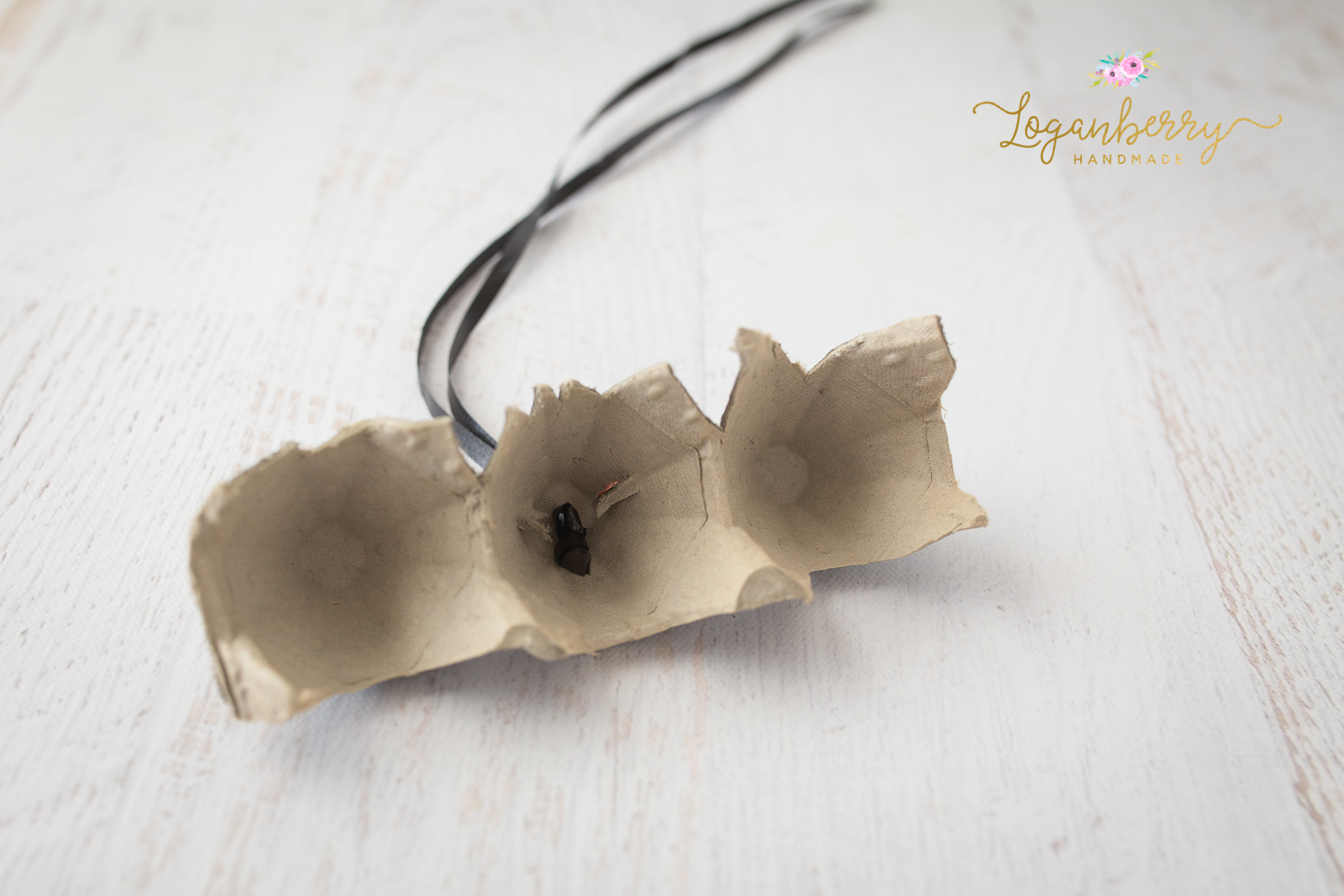 halloween-egg-carton-crafts-halloween-bat - Loganberry Handmade